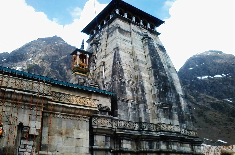 Photos of Kedarnath Temple, Images and Pics Kedarnath - NayaTrip.com