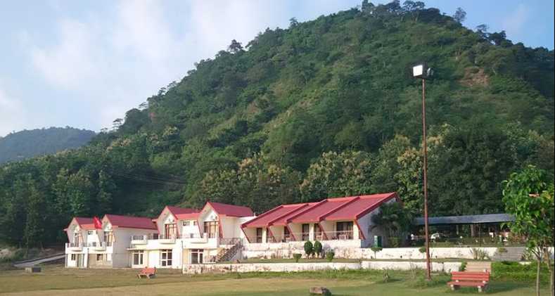 7 Places To Visit In Panchkula Tourist Places, Things To Do - NayaTrip.com